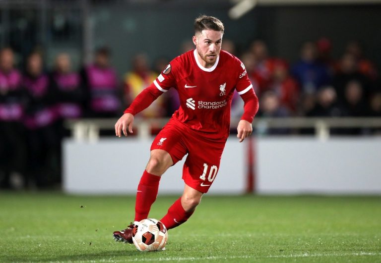 The 20 Best Midfielders in the Premier League Right Now (2025 ...