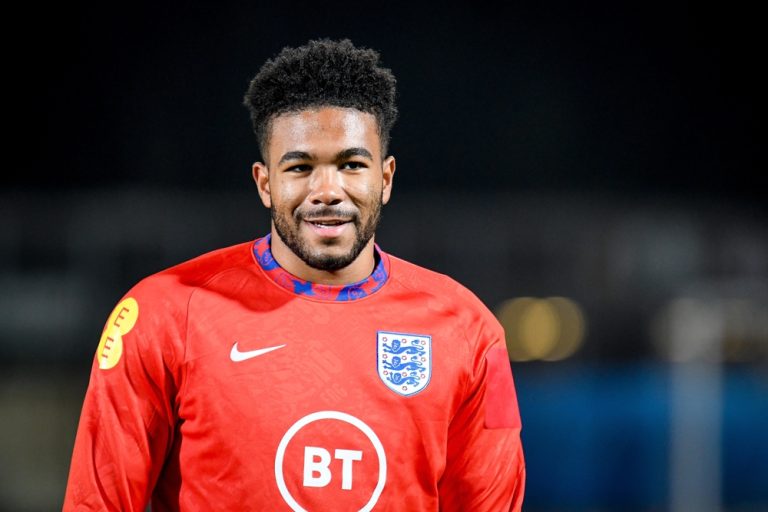 The 25 Best Right-Backs in World Soccer – Ranked - Lentedesportiva