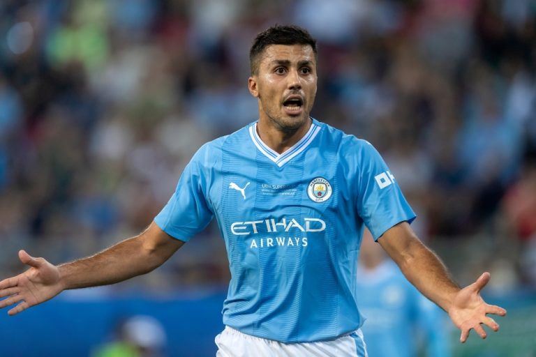 The 30 Best Footballers in the World in 2025 (Ranked by Fans ...