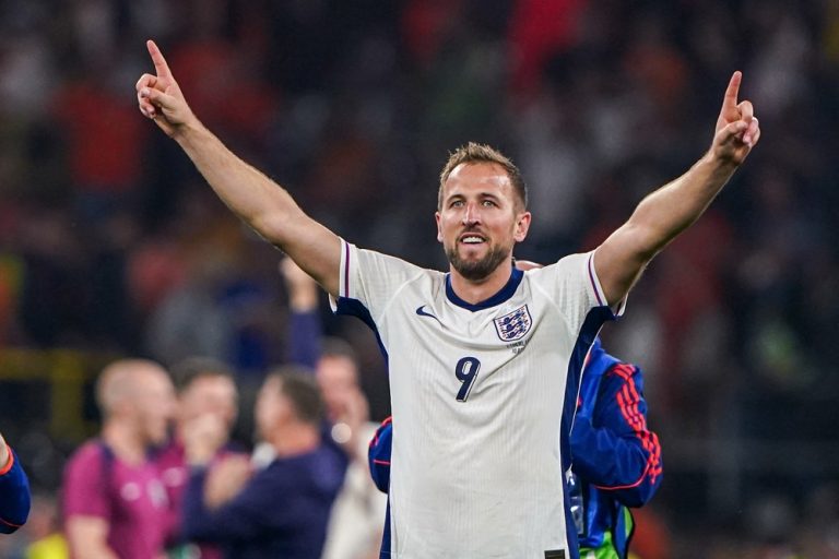 The 30 Best Footballers in the World in 2025 (Ranked by Fans ...