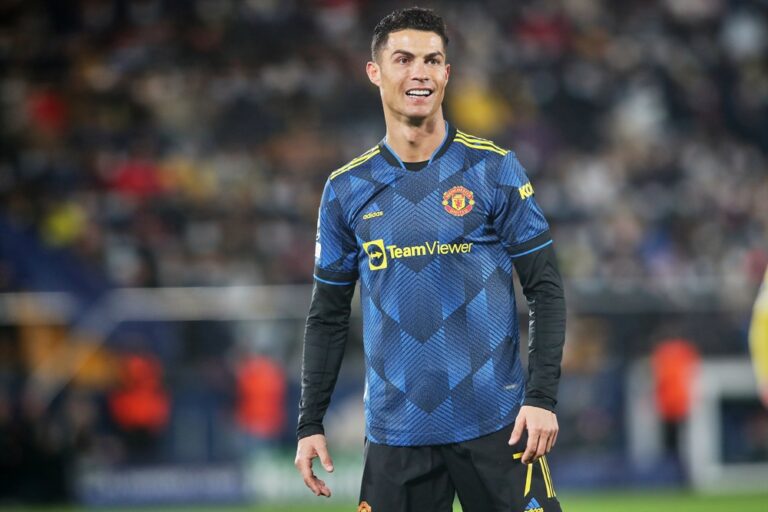 The 30 Best Footballers in the World in 2025 (Ranked by Fans ...
