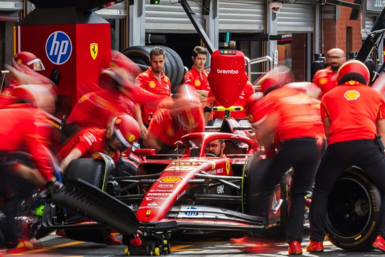 The 15 Fastest Pit Stops in Formula 1 History - Ranked - Lentedesportiva