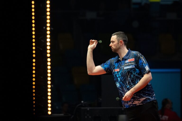 The 20 Greatest Darts Players of All Time - Ranked - Lentedesportiva