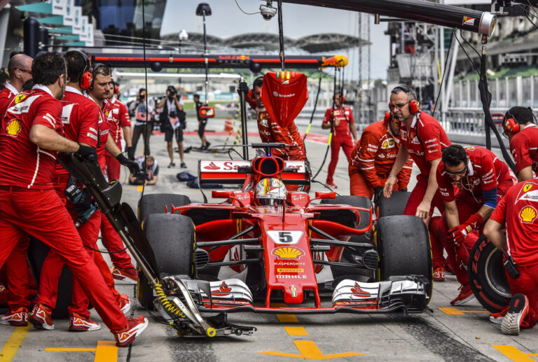 The 15 Fastest Pit Stops in Formula 1 History - Ranked from Slowest to ...