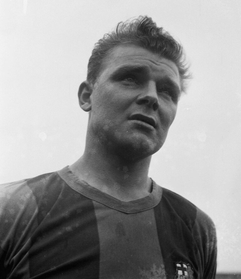 The 50 Greatest Barcelona Players of All Time - Lentedesportiva