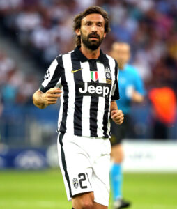 The 15 Most Intelligent Footballers in History – Ranked - Lentedesportiva