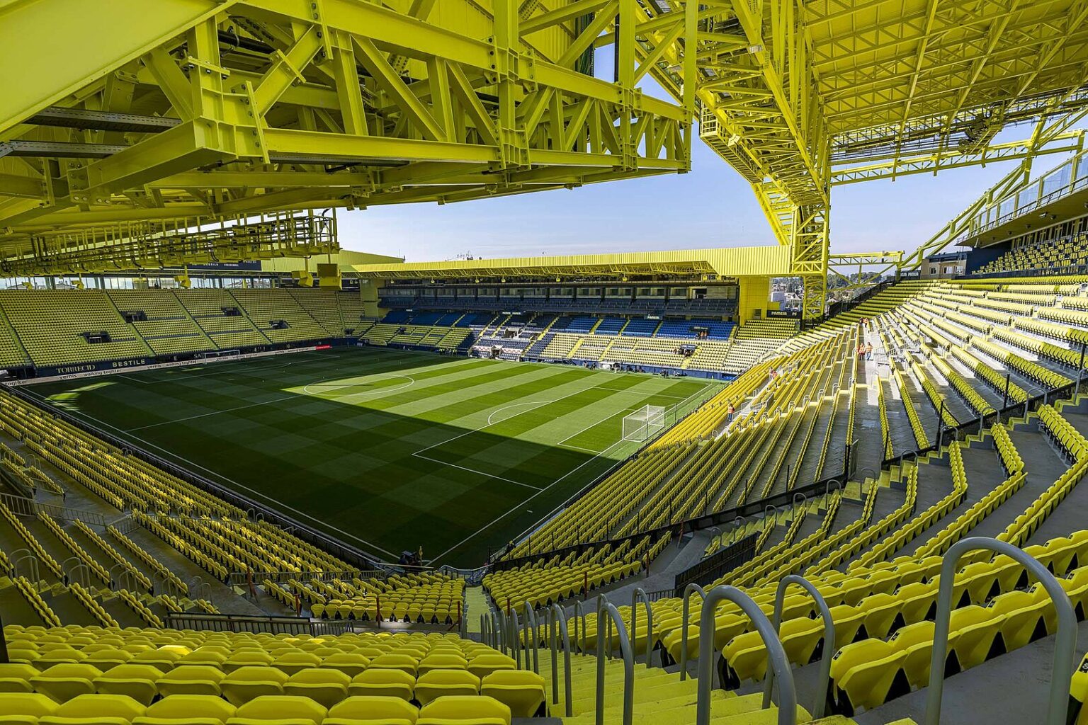 Os 10 estádios mais pequenos da Liga dos Campeões 2025/26 ...