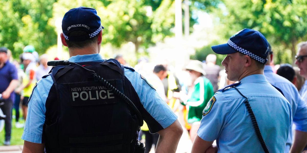 Armed police and banned flags reshape Australian Open - Lentedesportiva